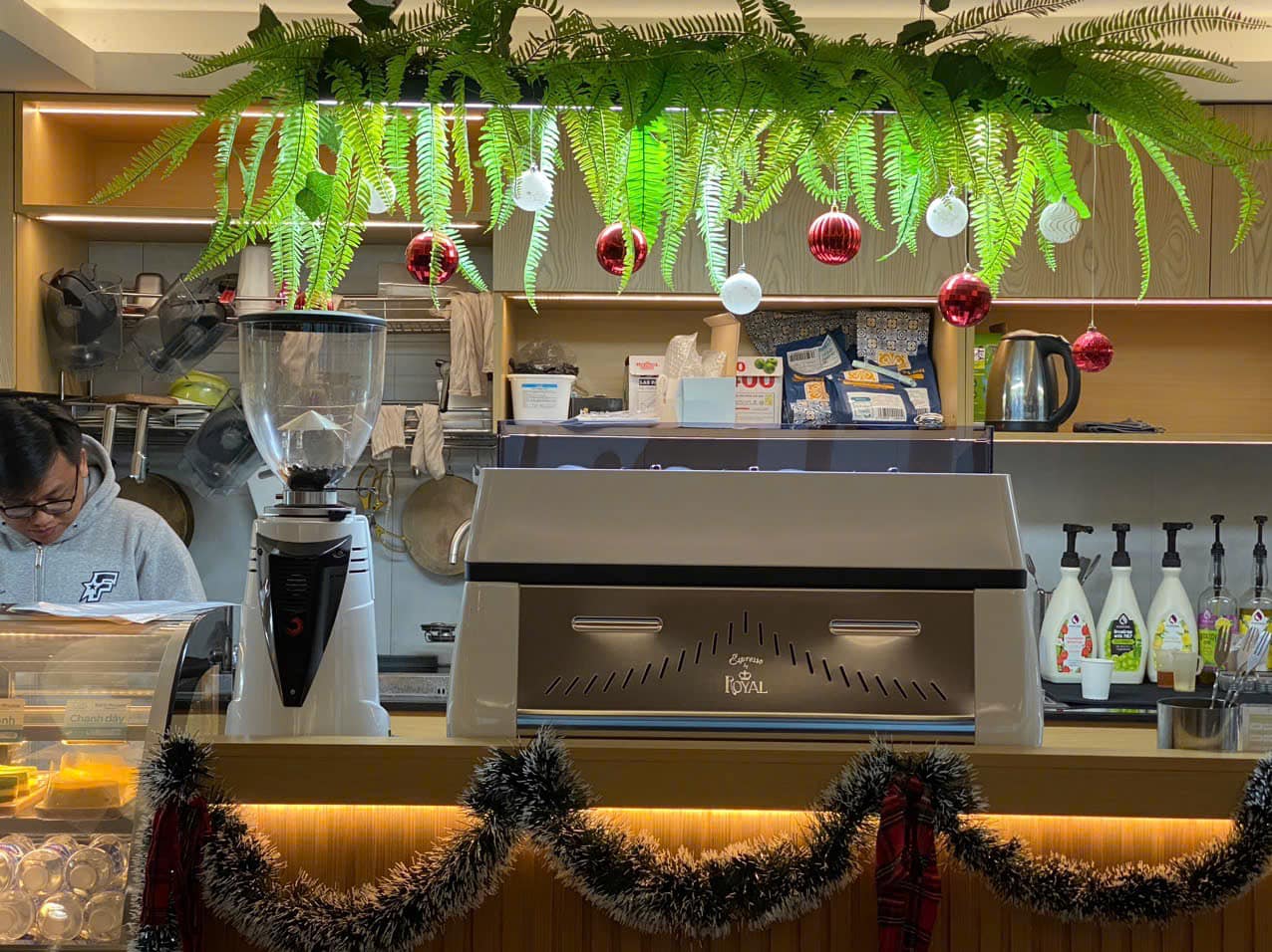 Nhật ký lắp máy #137: Chốn bình yên coffee - Nha Trang | Showroom Thời ...